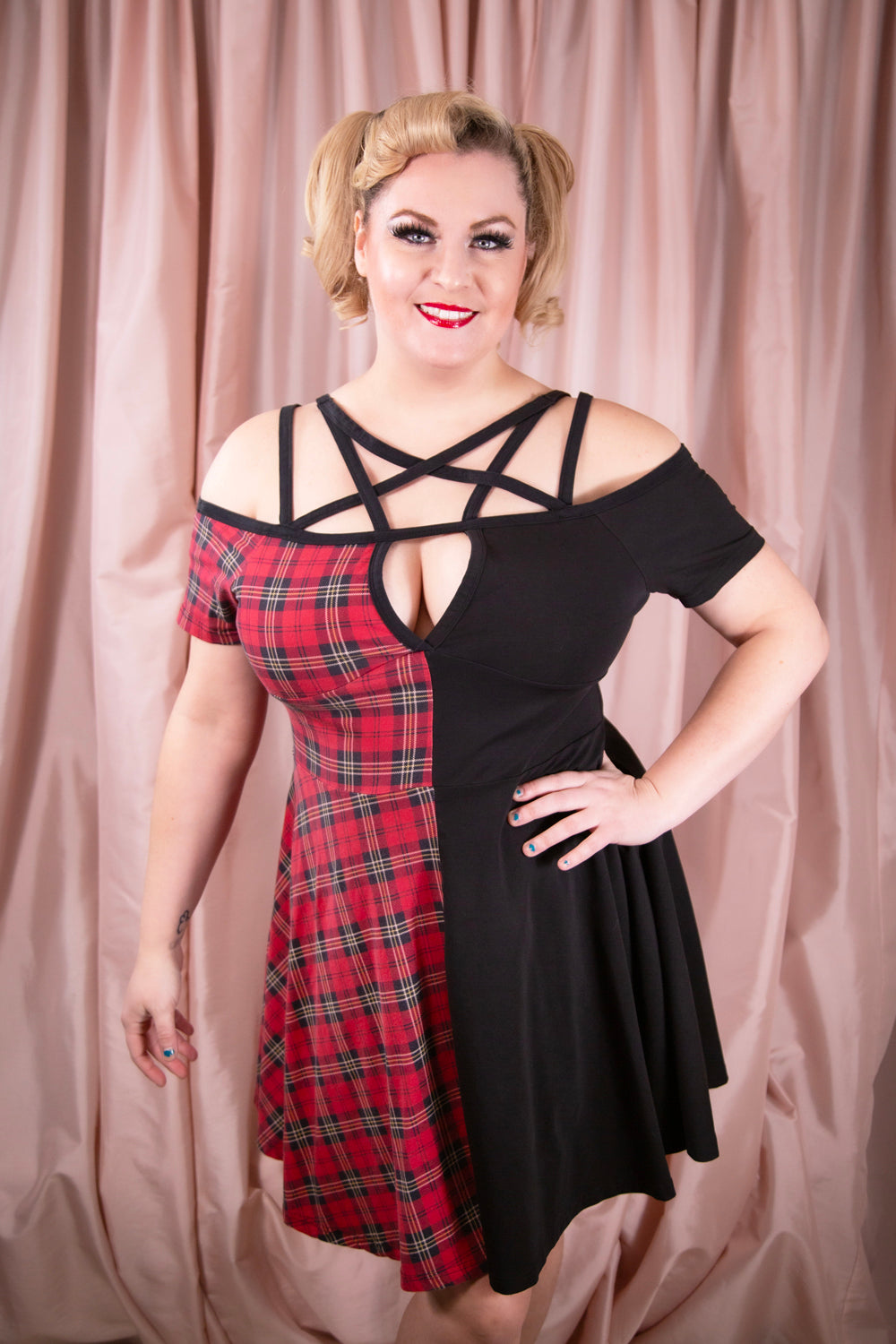 Charlie – Fat Babes TO